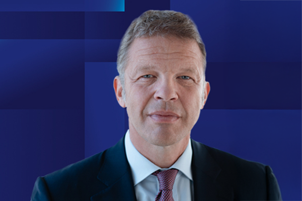 Eine Nachricht von Christian Sewing zu den Ergebnissen des zweiten ...