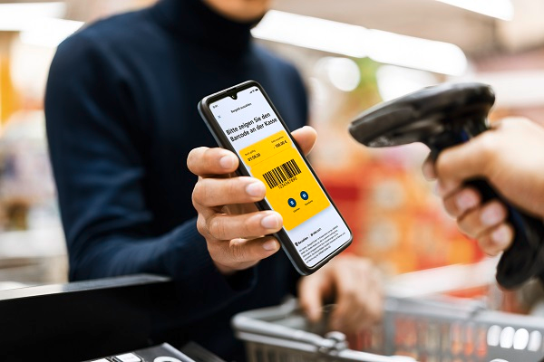 Cash via barcode – Postbank introduces digital cash supply